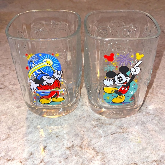 Disney | Dining | Mickey Mouse Walt Disney World 200 Glass Cups ...